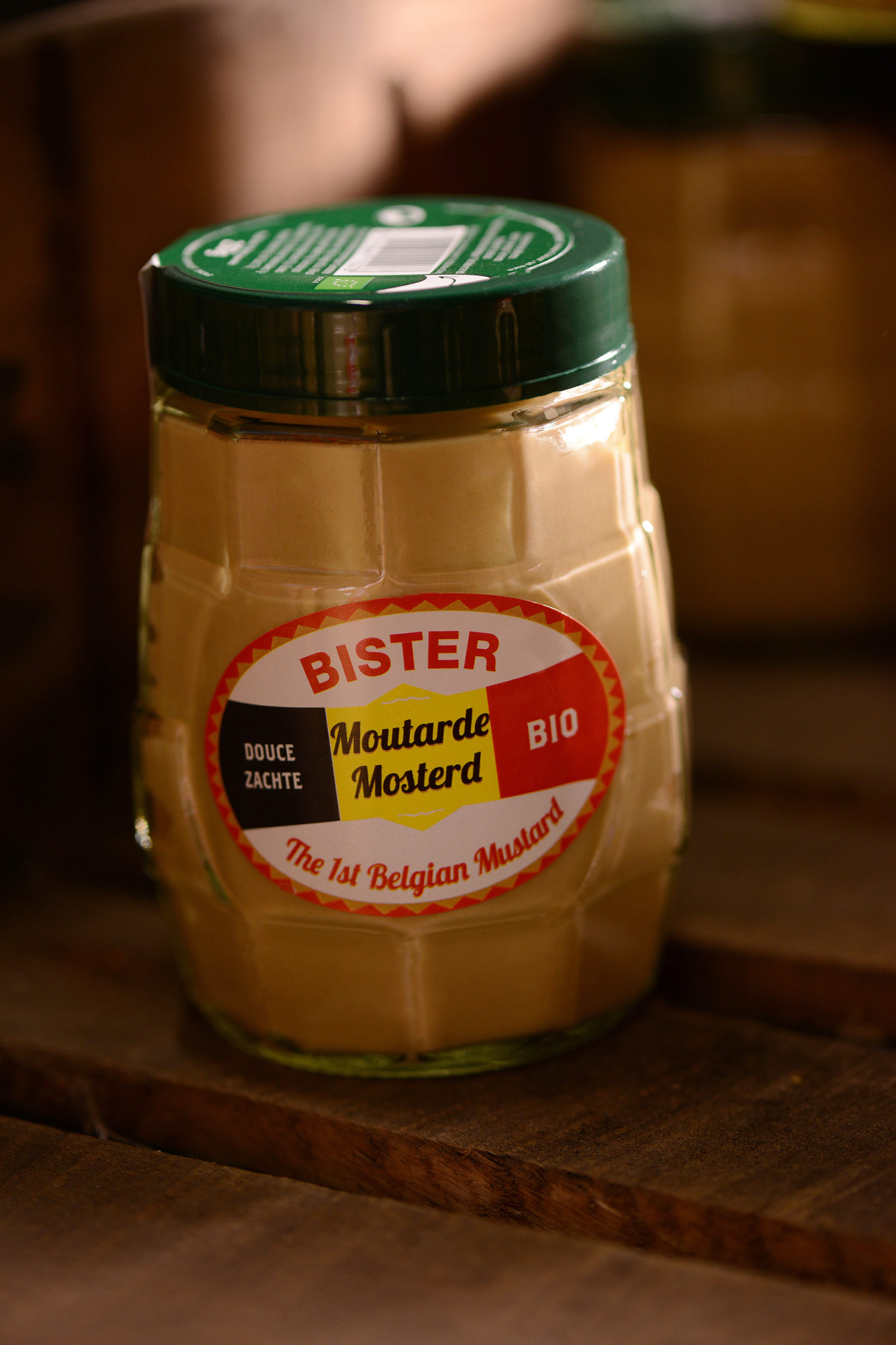 Lage ribben met Bister mosterd en zure uitjes - Terroir