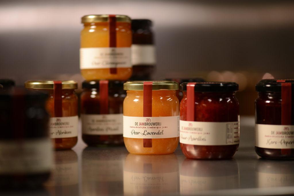 Camembert feestdip met rode jam - Terroir